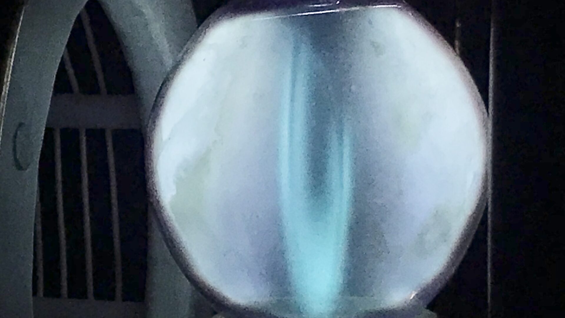Interesting Mercury Vapor Plasma Manifestations in Vacuum - G.G. Brock ...